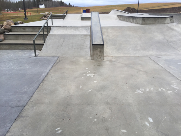 Mach 1 Skatepark – Cold Lake AB | Skateparktour.ca