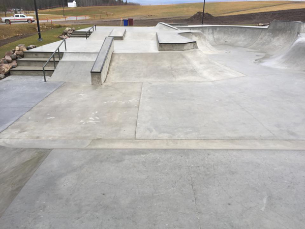 Mach 1 Skatepark – Cold Lake AB | Skateparktour.ca