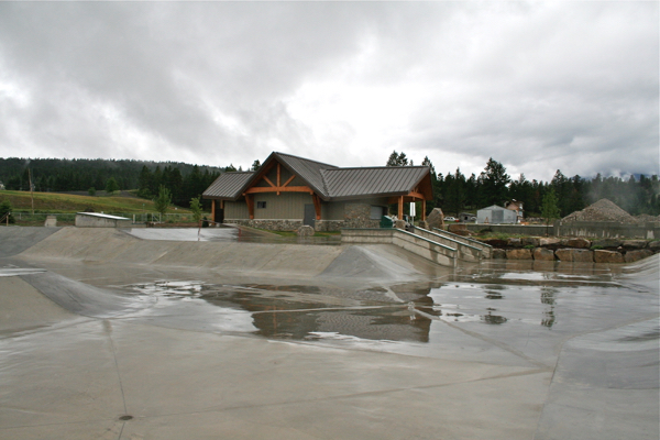 Mount Nelson Skatepark, Invermere BC | Skateparktour.ca