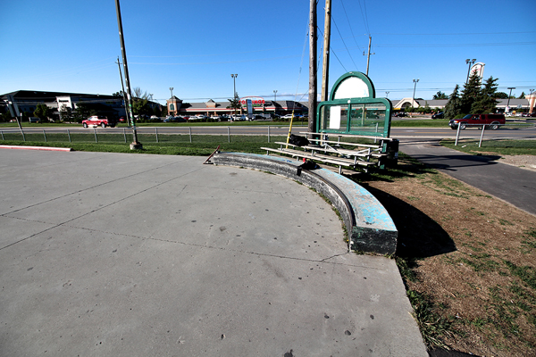 Waterdown Skatepark * Hamilton ON | Skateparktour.ca