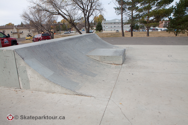 Cosmo Skatepark * Saskatoon SK | Skateparktour.ca