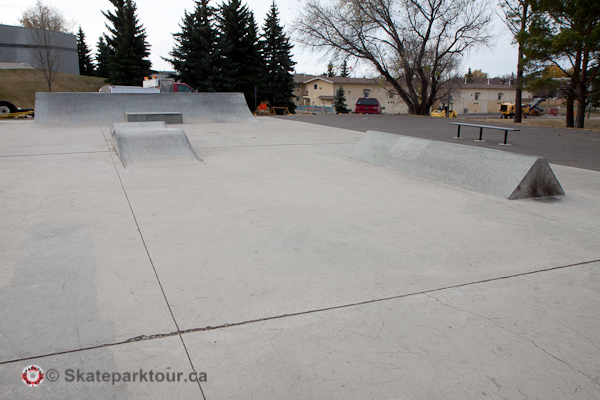 Cosmo Skatepark * Saskatoon SK | Skateparktour.ca