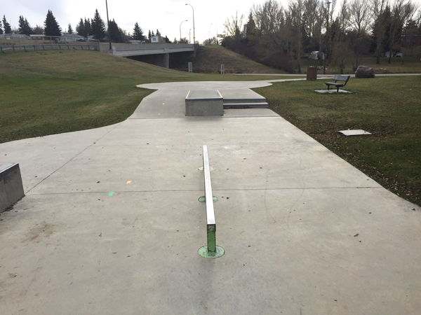 Kiwanis SK8 Park * Swift Current SK | Skateparktour.ca