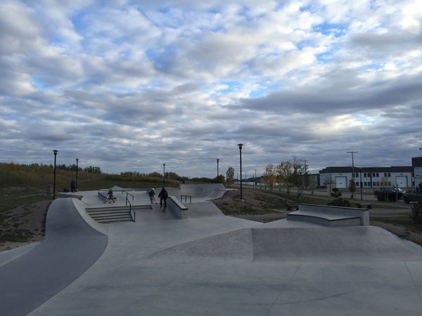 Warman Skatepark * Warman SK | Skateparktour.ca